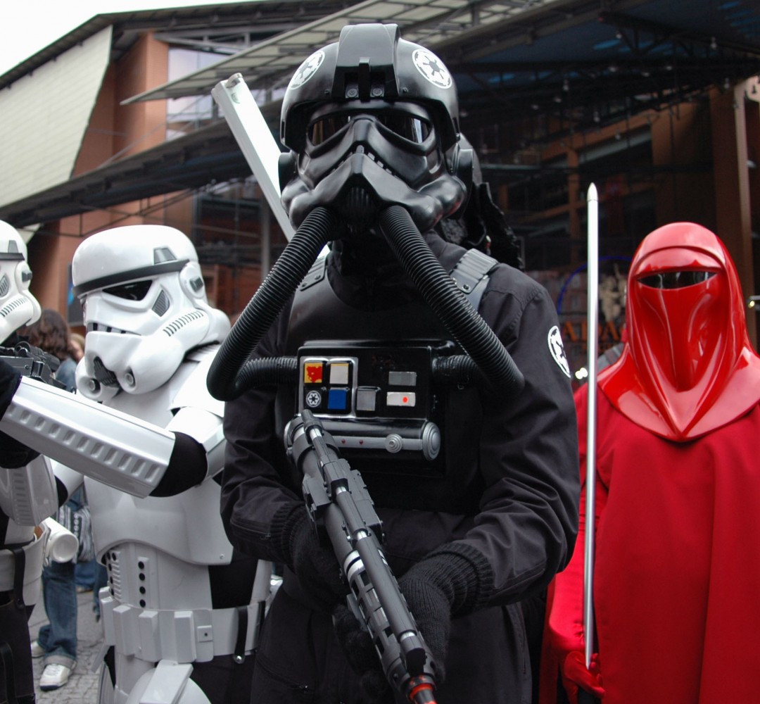 dreamstime_l_18802408 star wars square - Thomas Iland